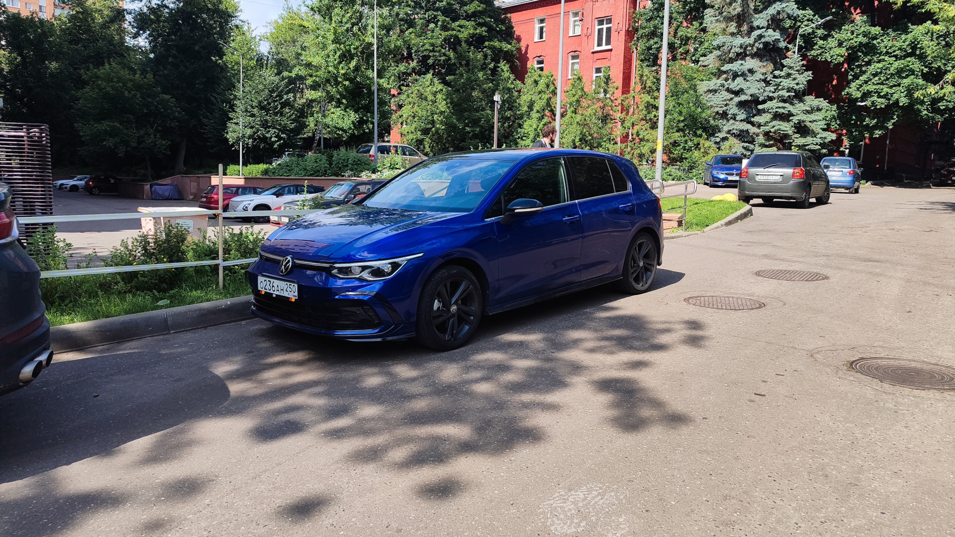 Volkswagen Golf Mk8 1.4 бензиновый 2021 | R-Line Гольфина на DRIVE2