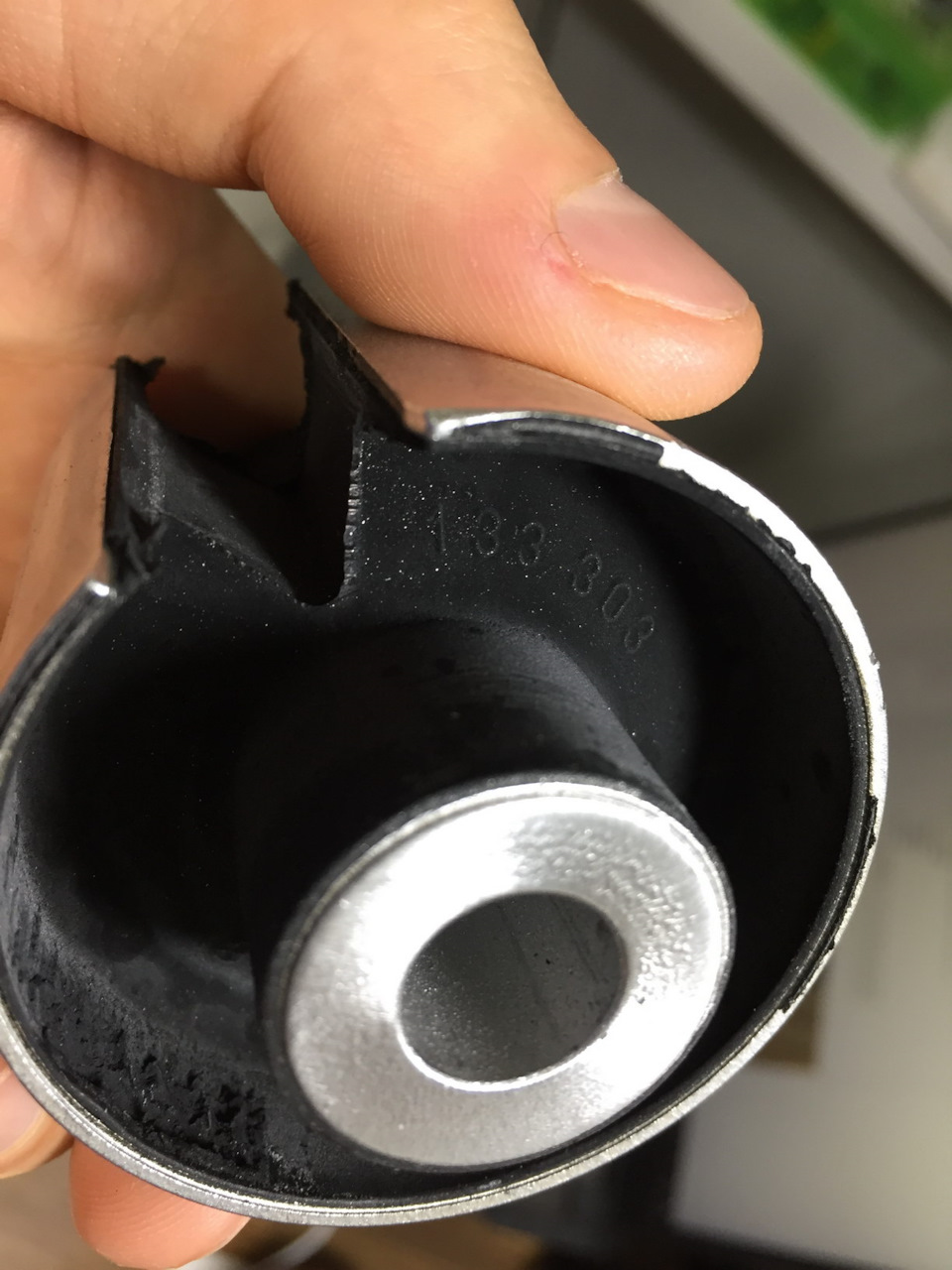 3493301 Подвеска, рычаг независимой подвески колеса LEMFORDER ...