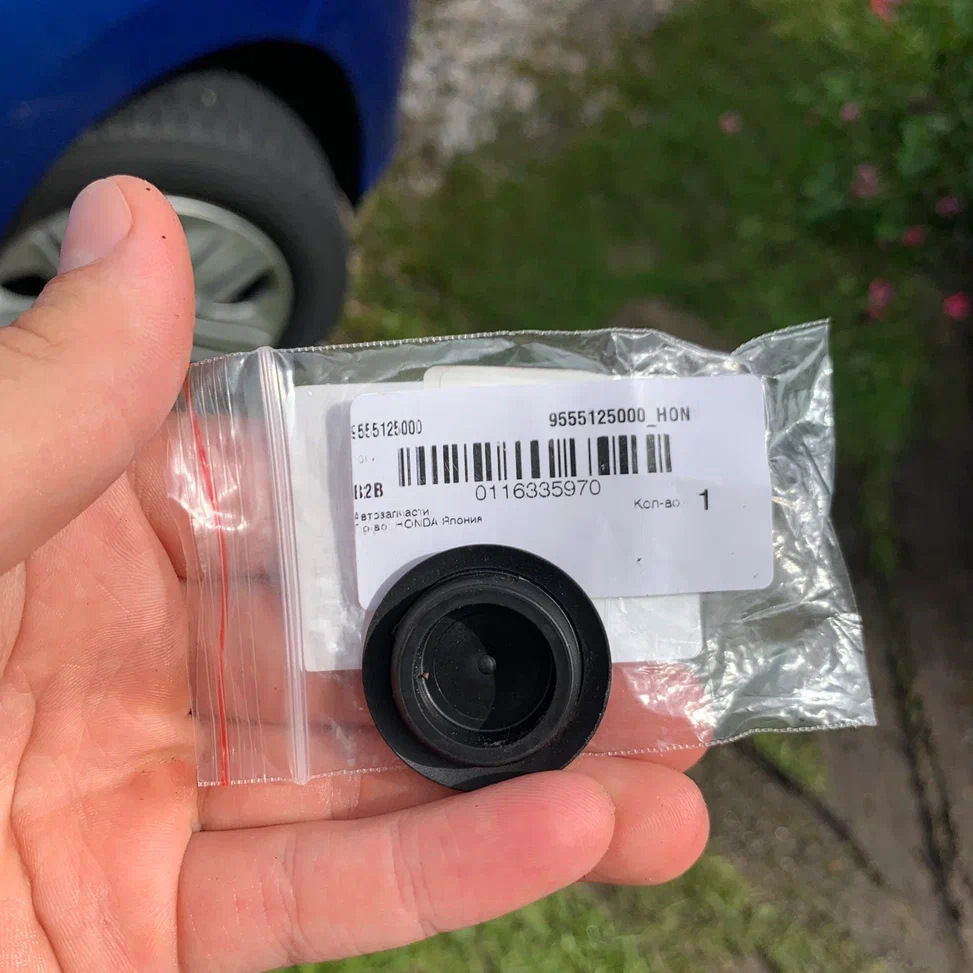 Влага под водительским ковролином. — Honda Fit (3G), 1,3 л, 2018 года ...