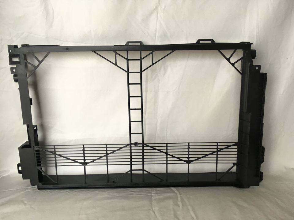 Нужна рамка радиатора — Chevrolet Volt (2G), 1,5 л, 2019 года ...