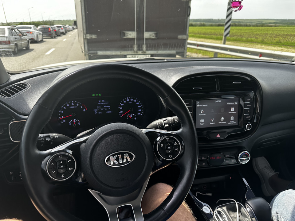 Проблема с USB Соул — KIA Soul (3G), 2 л, 2020 года | прикол | DRIVE2
