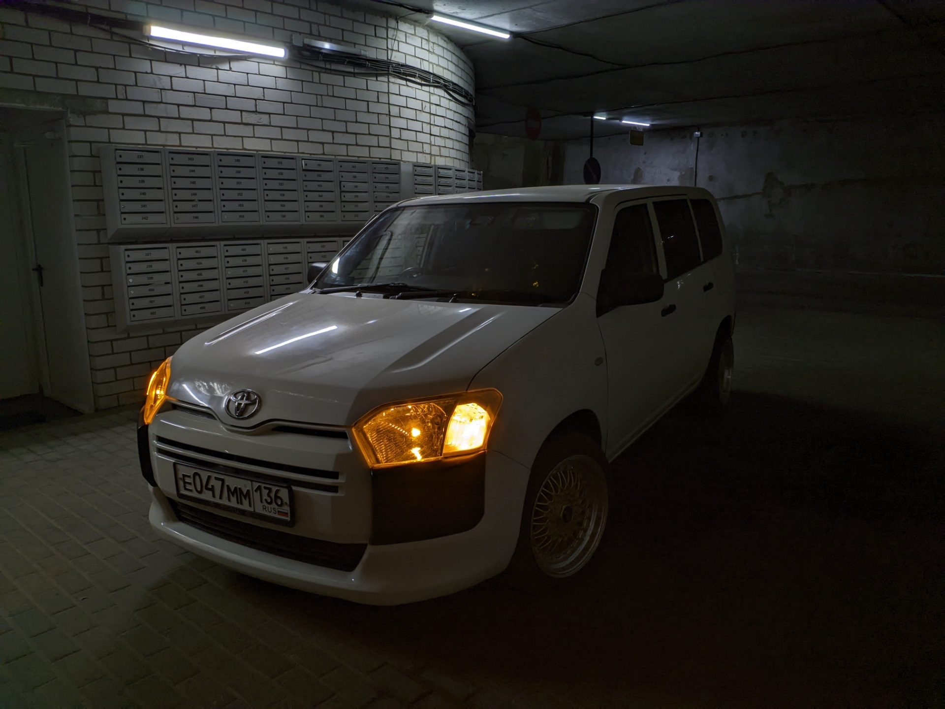 Led всего и всея ч.1 — Toyota Probox, 1,5 л, 2018 года | стайлинг | DRIVE2