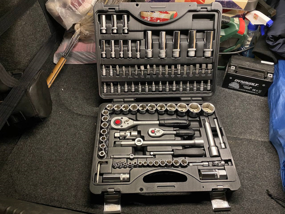 Force 4941R-5 — Renault Megane II, 1,4 л, 2008 года | аксессуары | DRIVE2