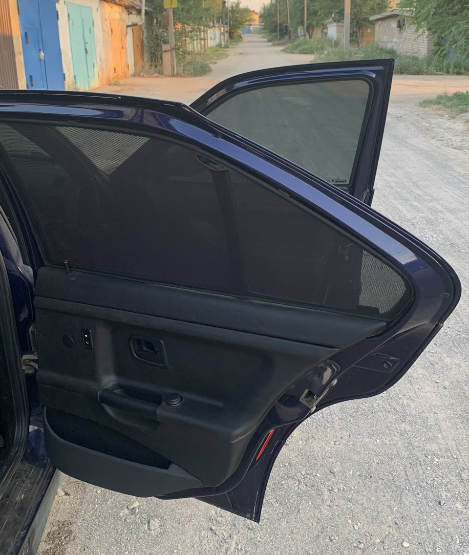 S417A Солнцезащитная штора окна двери ЗД — BMW 3 series (E36), 1,6 л ...