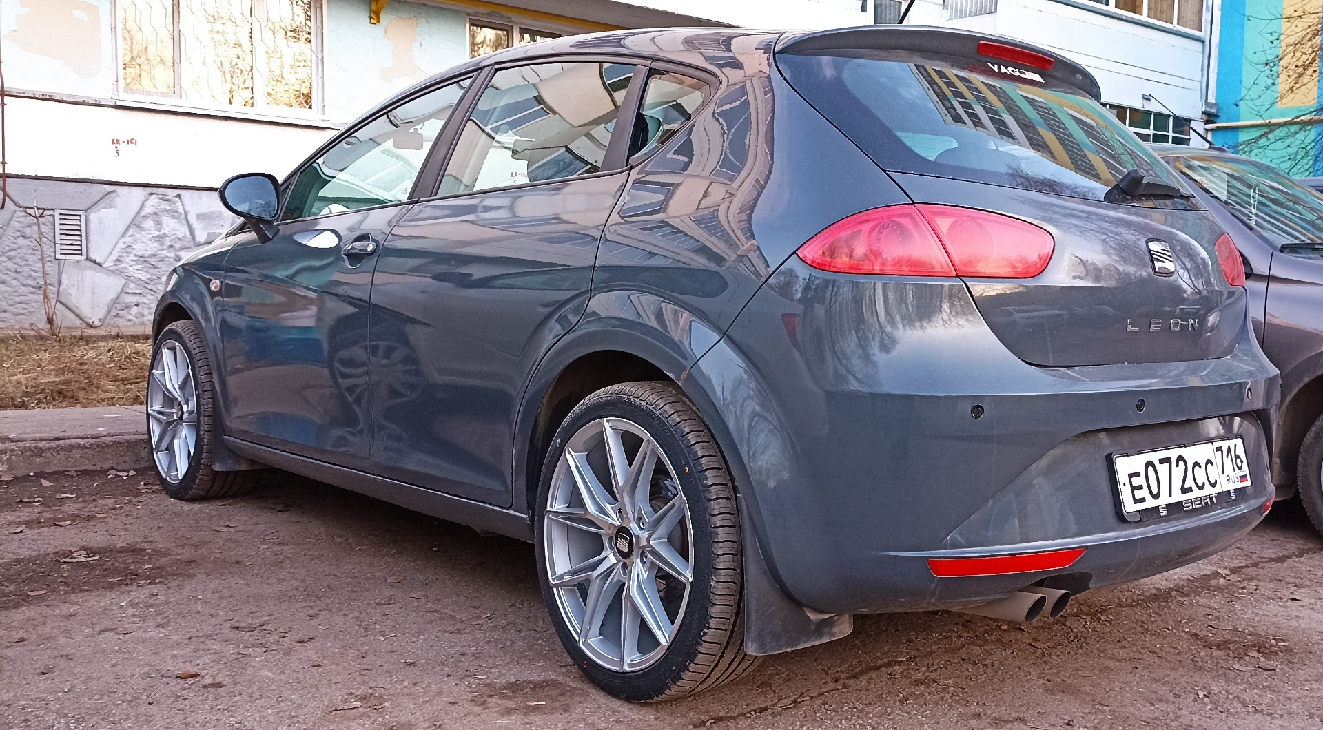 Долгожданная переобувка.Veemann V-FS49 — SEAT Leon (Mk II), 1,4 л, 2010 ...