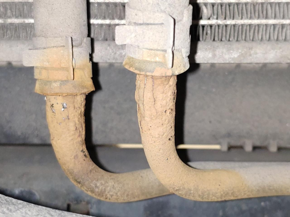 Замена магистрали охлаждения вариатора — Nissan Juke (1G), 1,6 л, 2017 ...