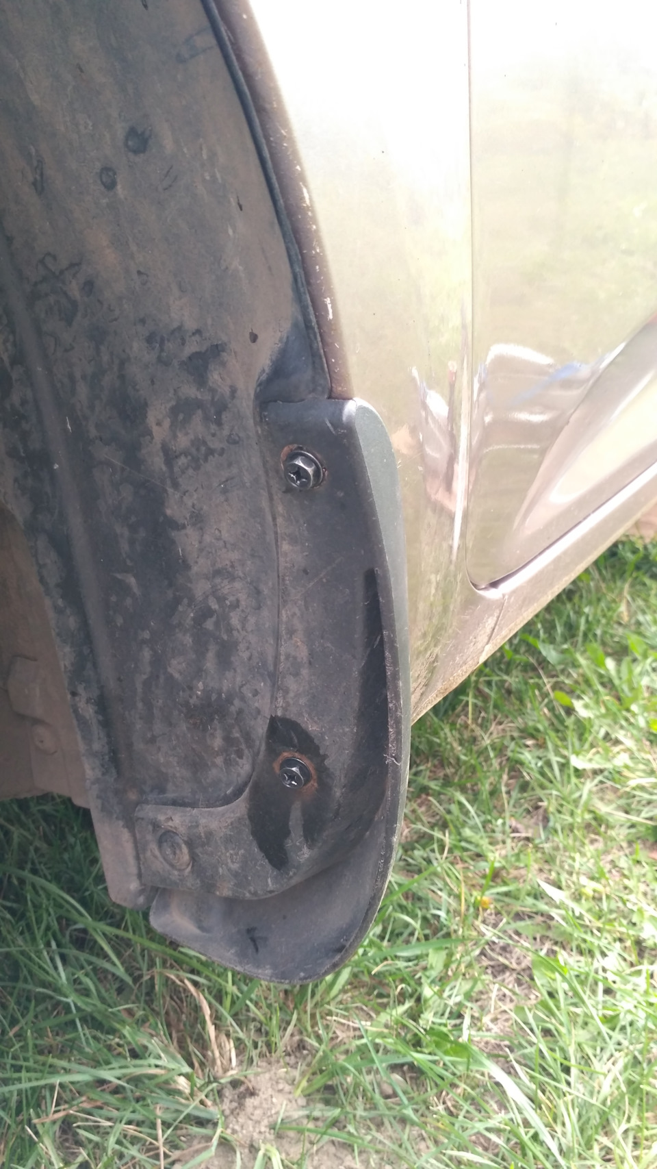 1244105207B ВИНТ-САМОРЕЗ D=15MM KIA HYUNDAI | Запчасти на DRIVE2