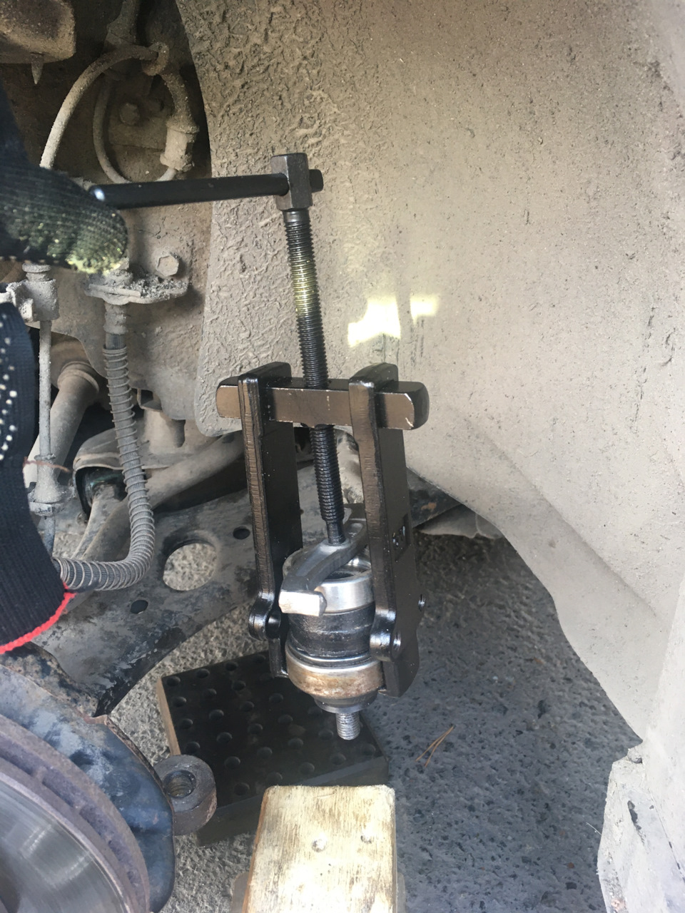 Замена пыльника на MANDO DSA020470 — Наконечник рулевой левый — Hyundai ...