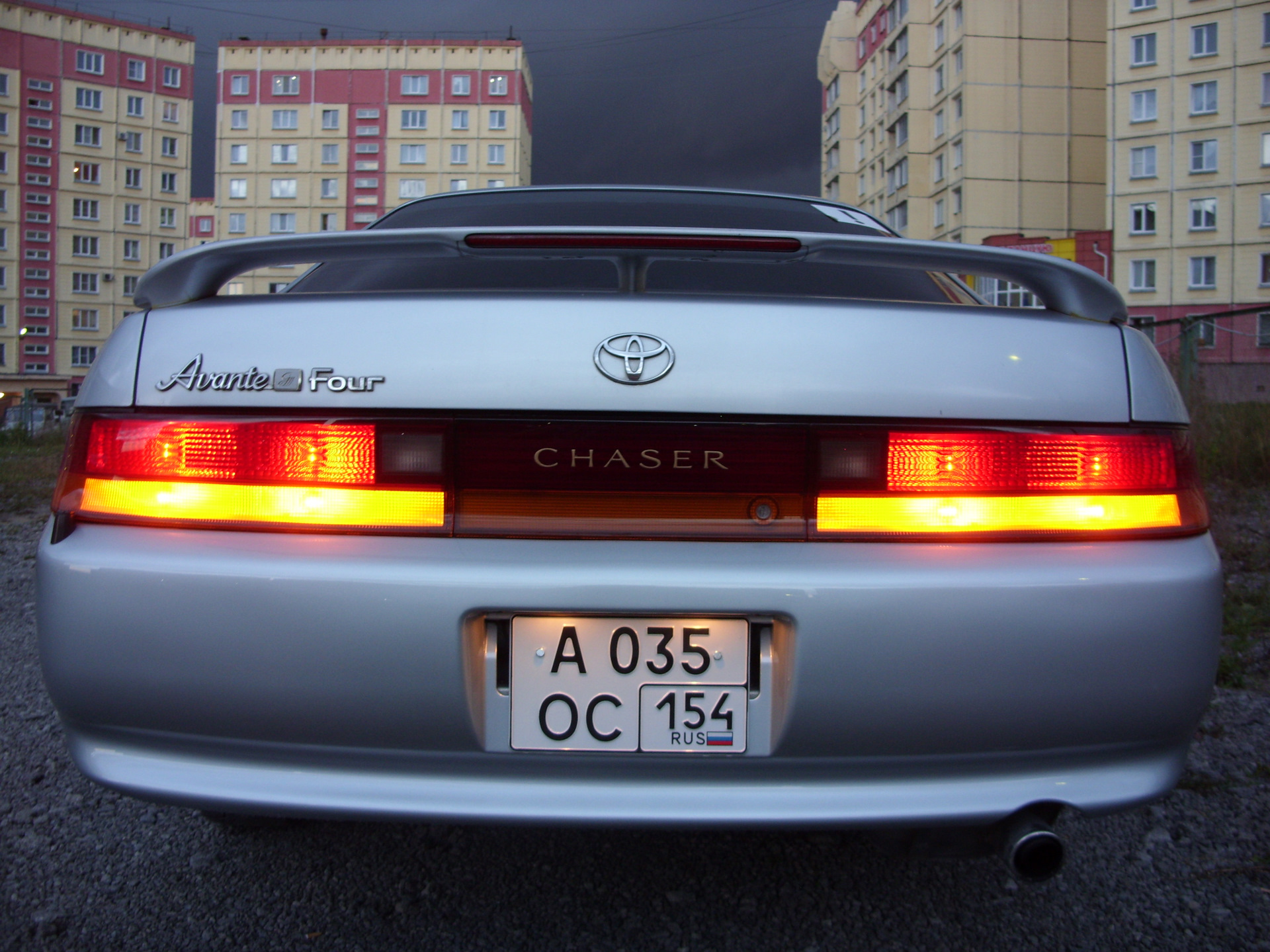 Почти Clean Look или "Официально оквадрачен"… — Toyota Chaser (90), 2 л ...