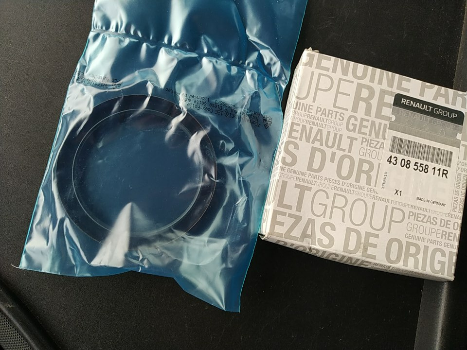 Сальник задней полу оси — Renault Master (3G), 2,3 л, 2013 года ...