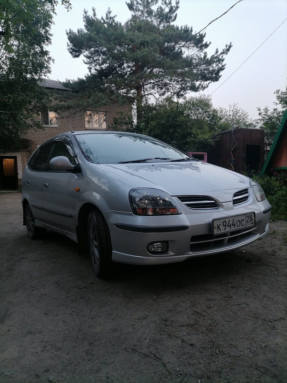 Наконец то покрасил перед — Nissan Tino, 1,8 л, 1999 года | кузовной ...