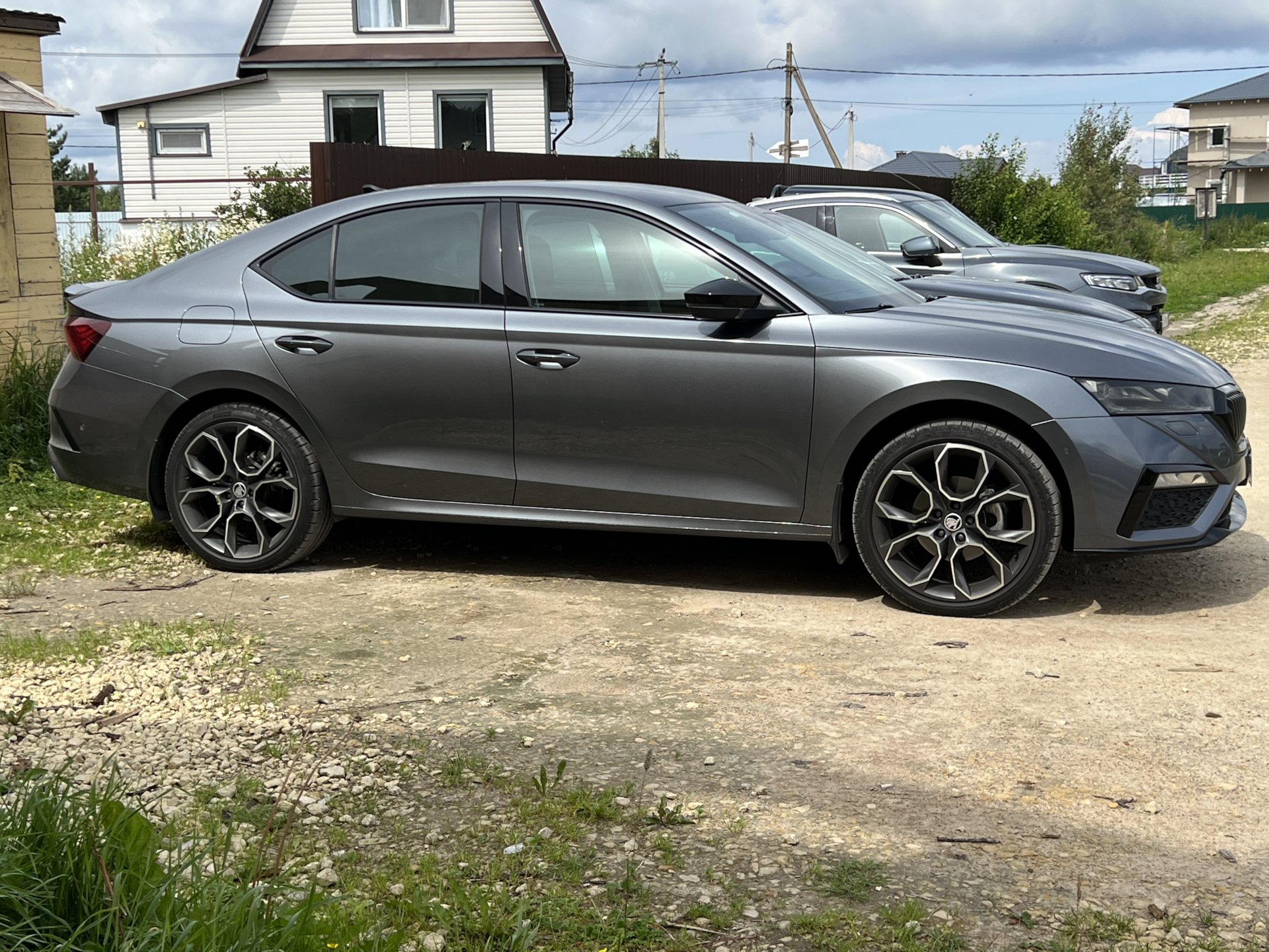 Rays Homura 2x9 — Skoda Octavia A8 Mk4, 1,4 л, 2020 года | колёсные диски | DRIVE2