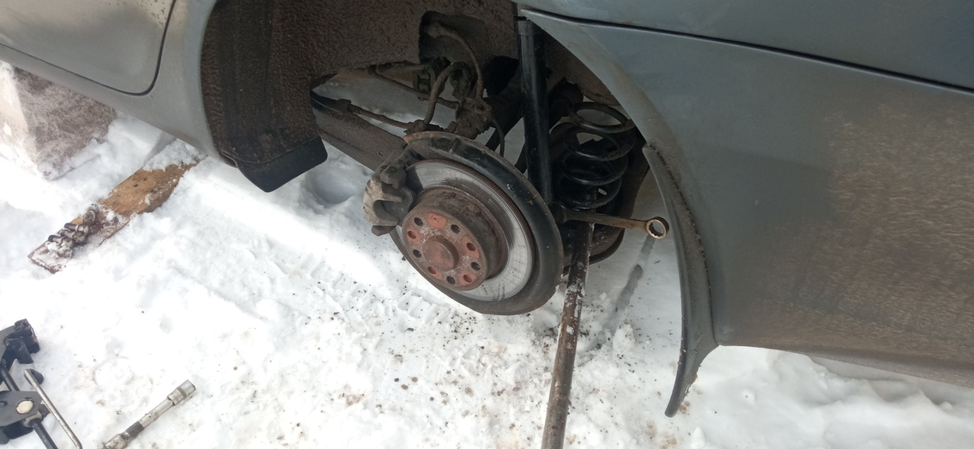 Опора амортизатора miles — Skoda Octavia A5 Mk2, 1,6 л, 2008 года ...