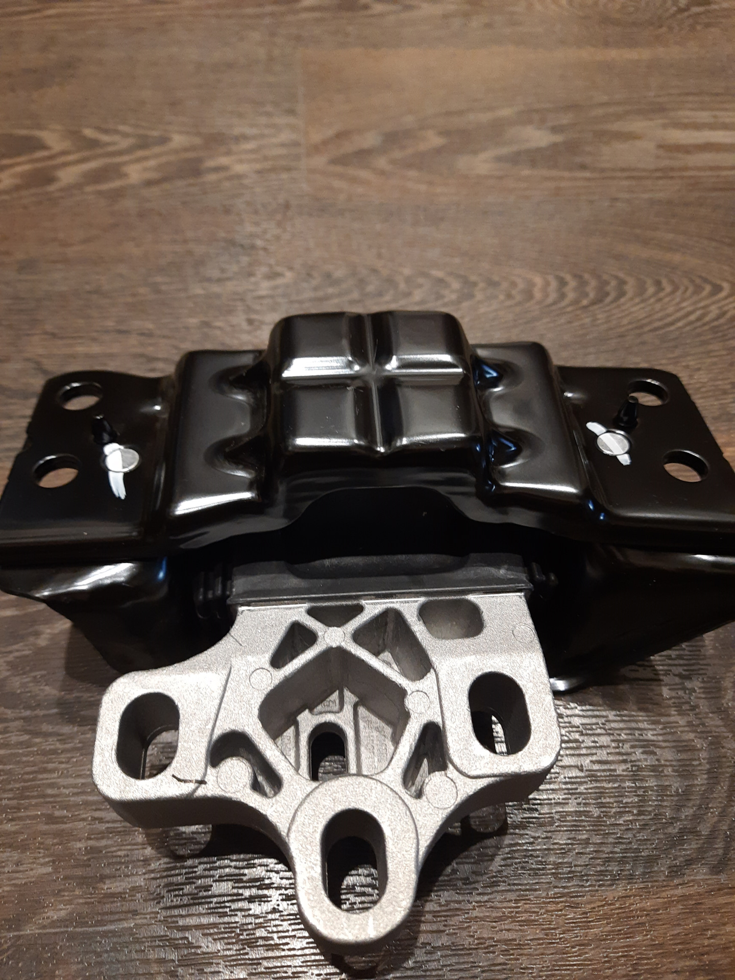 Новая опора AM. — Volkswagen Tiguan (2G), 2 л, 2017 года | аксессуары ...