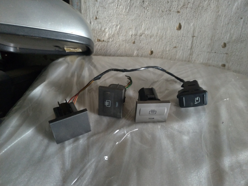 Остатки запчастей — Ford Focus Hatchback II, 1,4 л, 2005 года ...
