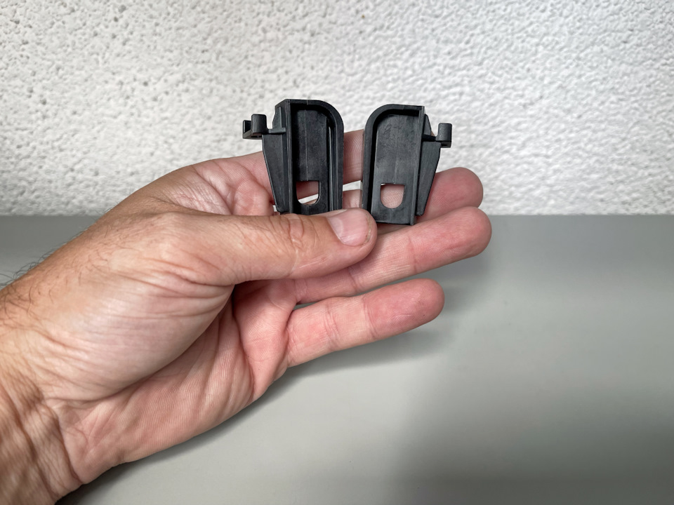 13335737 КОМПЛЕКТ КРОНШТЕЙНОВ КРЕПЛЕНИЯ ФАРЫ (5 ШТ) GM | Запчасти на DRIVE2