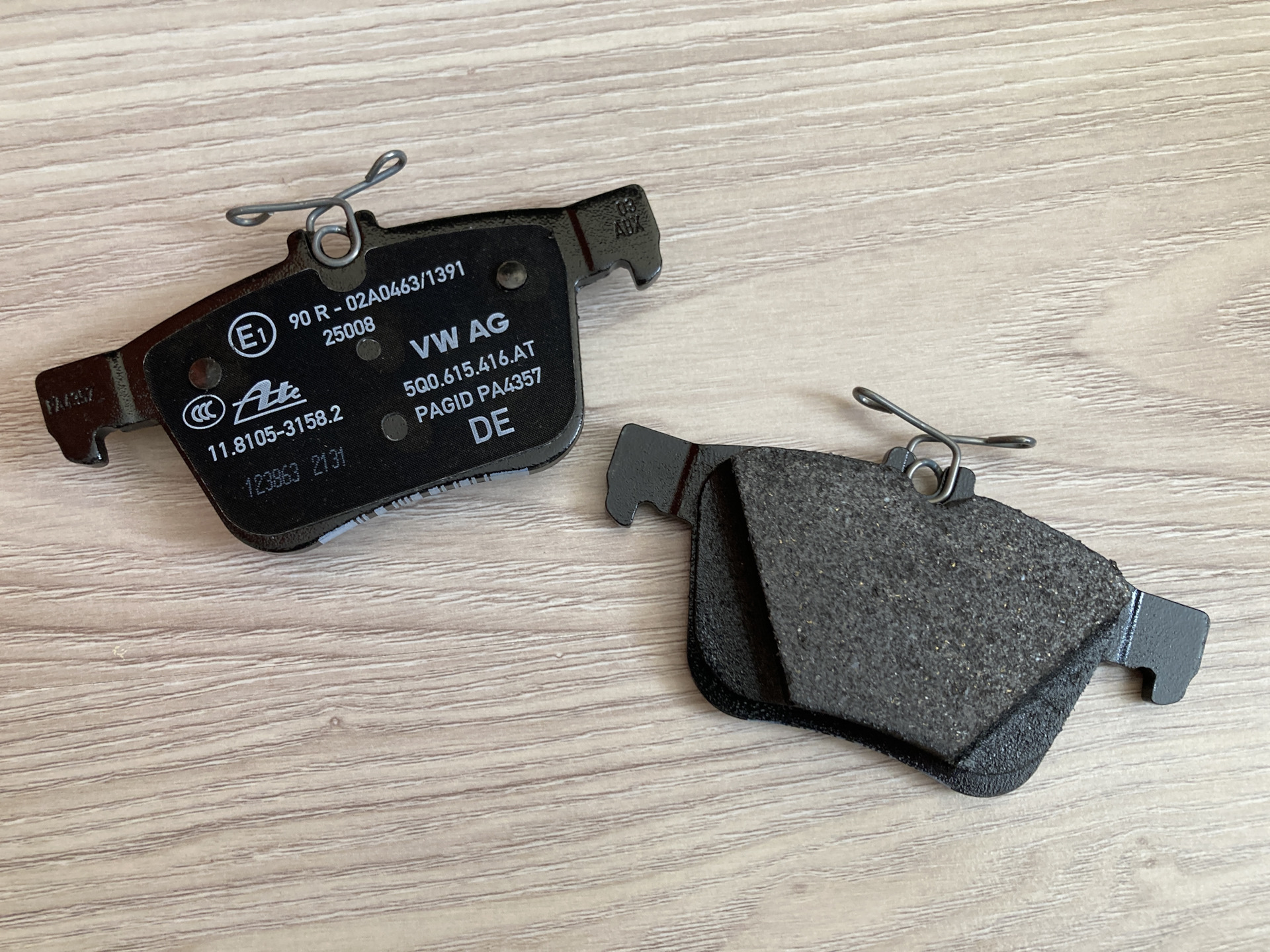 Обслуживание тормозной системы, задние колодки, тормозуха — Audi A3 ...