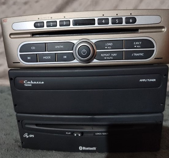 Пропадает звук и щёлкает музыка Cabasse (без Вашей помощи не разберусь ...