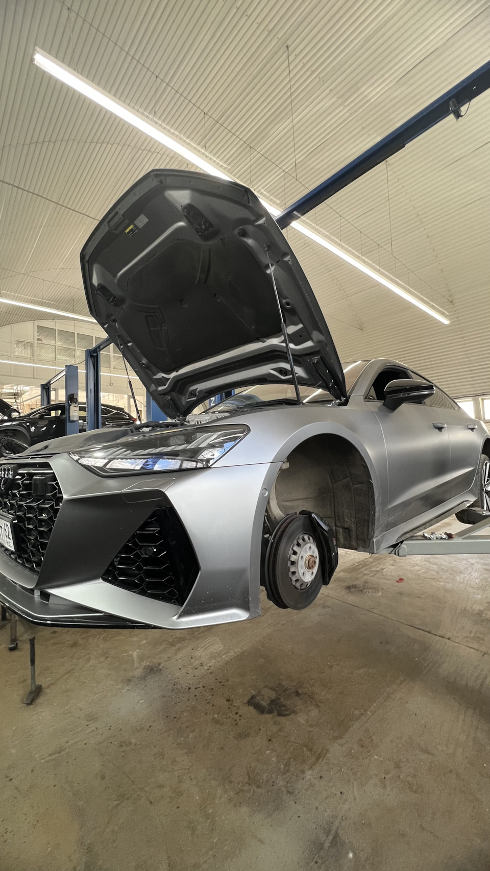 Техничка — Audi A7 Sportback 2g 3 л 2019 года визит на сервис