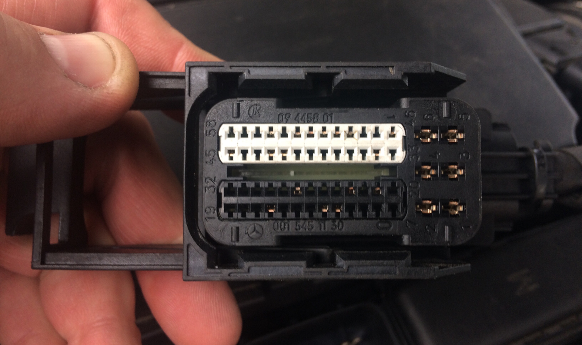 Борьба с дизелением M271.946. Прочистка контактов ЭБУ. — Mercedes-Benz ...