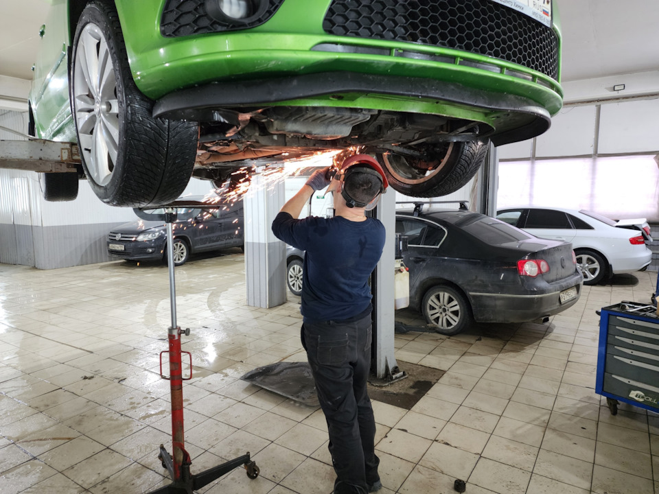 Замена сайлентблоков подрамника и гитары — Skoda Octavia RS A5 Mk2, 2 л ...