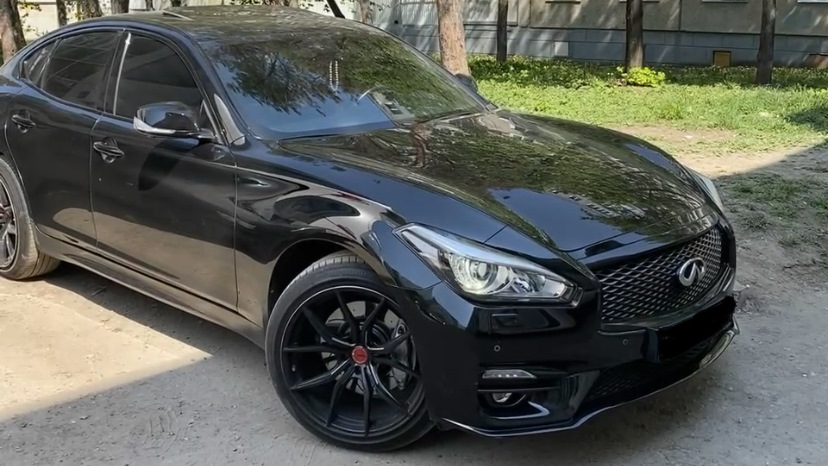 Infiniti Q70 3.7 бензиновый 2015 | на DRIVE2