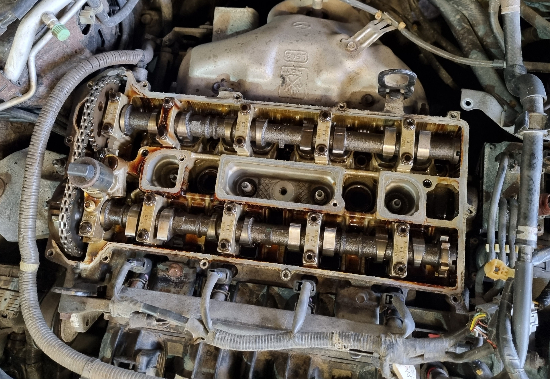 Замена прокладки КК и датчика фаз — Mazda 6 (2G) GH, 2,5 л, 2008 года ...
