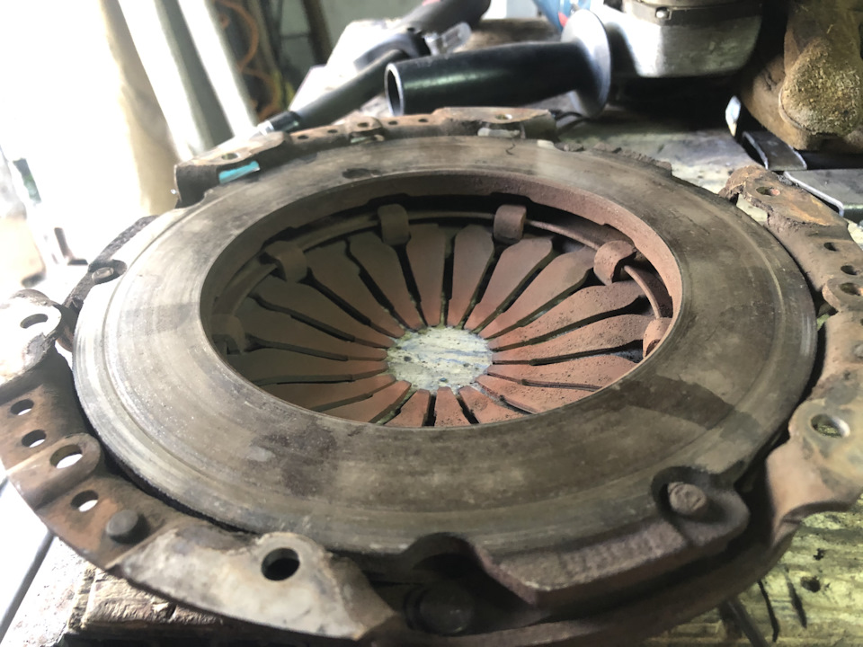 Замена сцепления 😊 — FIAT Albea, 1,4 л, 2008 года | поломка | DRIVE2