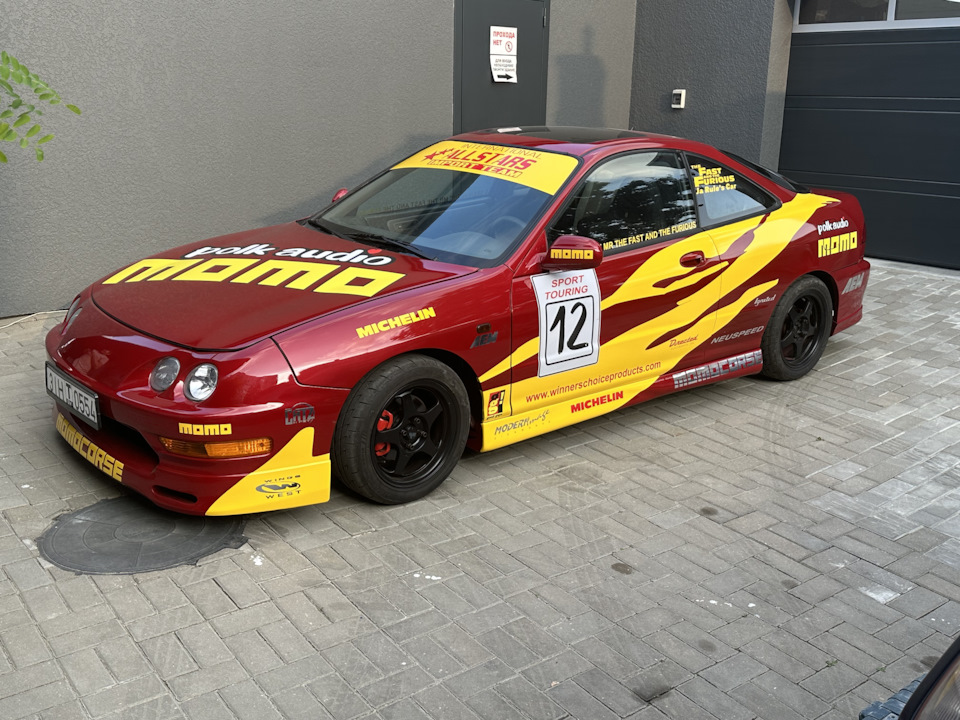 Разработка дизайна ливреи форсаж — Acura Integra (DC2/DC4/DB7/DB8), 1,8 ...