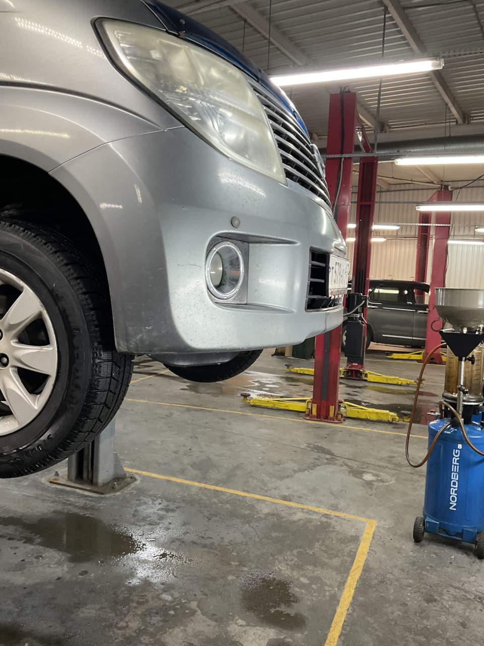 Траблы нашего городка. То потухнет, то погаснет. — Nissan Elgrand (E51), 3,5 л, 2005 года ...