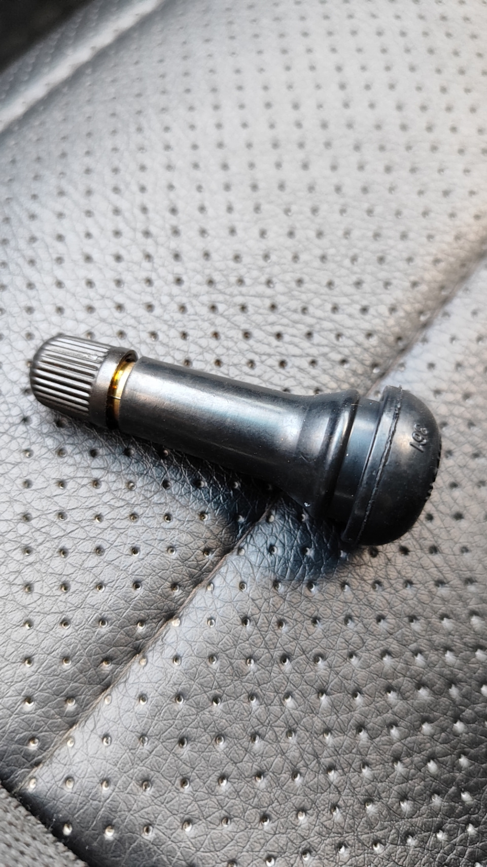 839601361 Вентиль VAG | Запчасти на DRIVE2