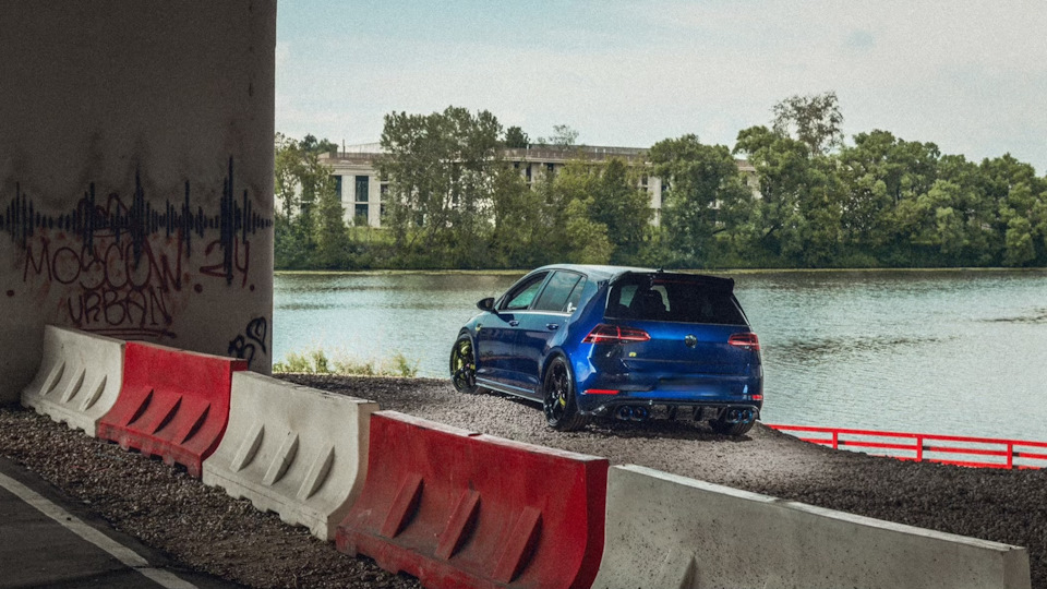 Volkswagen Golf R Mk7 2.0 бензиновый 2020 | Blue bullet на DRIVE2