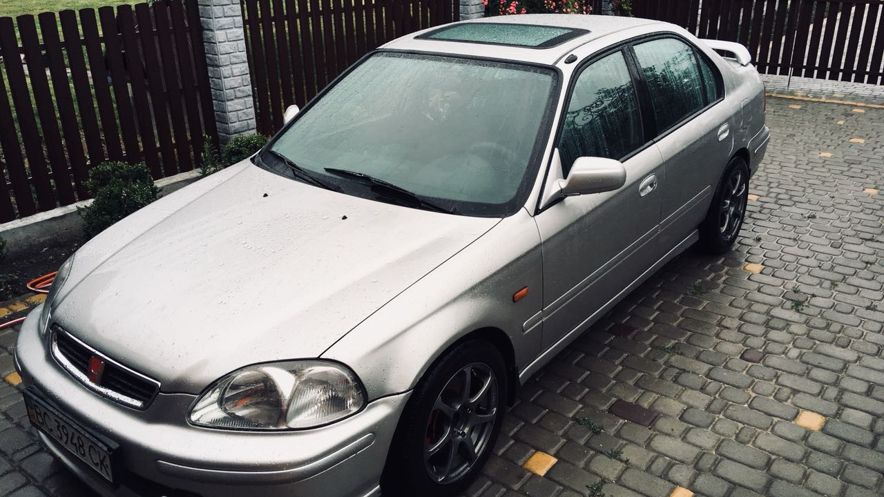 Honda Civic (6G) 1.6 бензиновый 1998 | B16a2 на DRIVE2