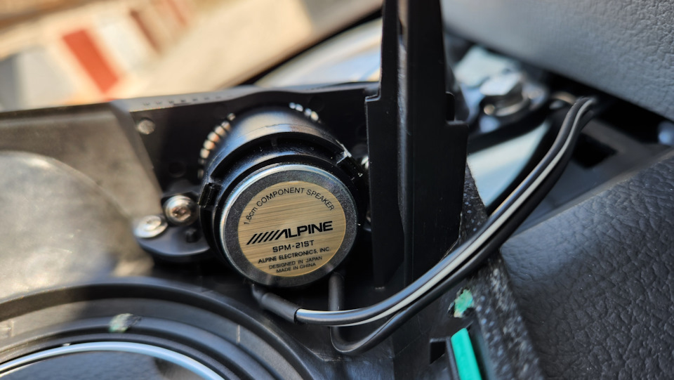 Динамики, магнитолы. Alpine vs Focal, Alpine vs Pioneer. Плюс гудки ...