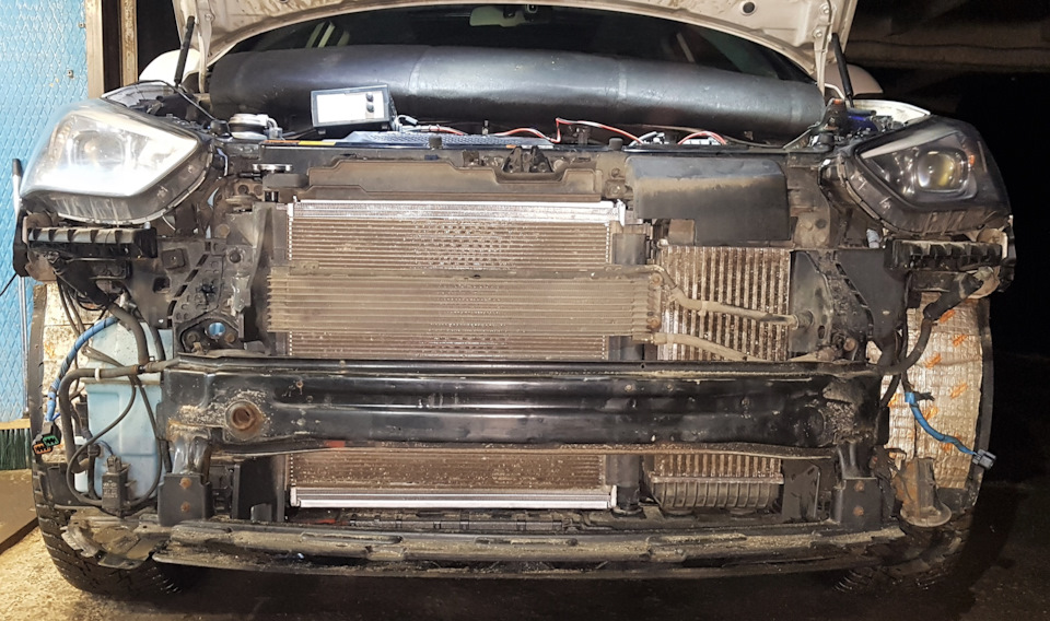 Замена радиатора ОЖ на аналог. — Hyundai Grand Santa Fe, 2,2 л, 2015 ...