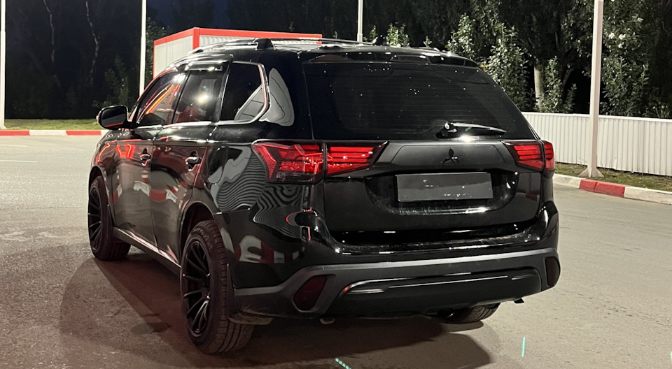 Задний бампер аутлендер 3 — Mitsubishi Outlander (3G), 2 л, 2013 года ...