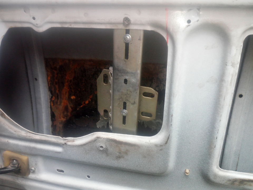 A2043331014 Подвеска, рычаг независимой подвески колеса MERCEDES ...