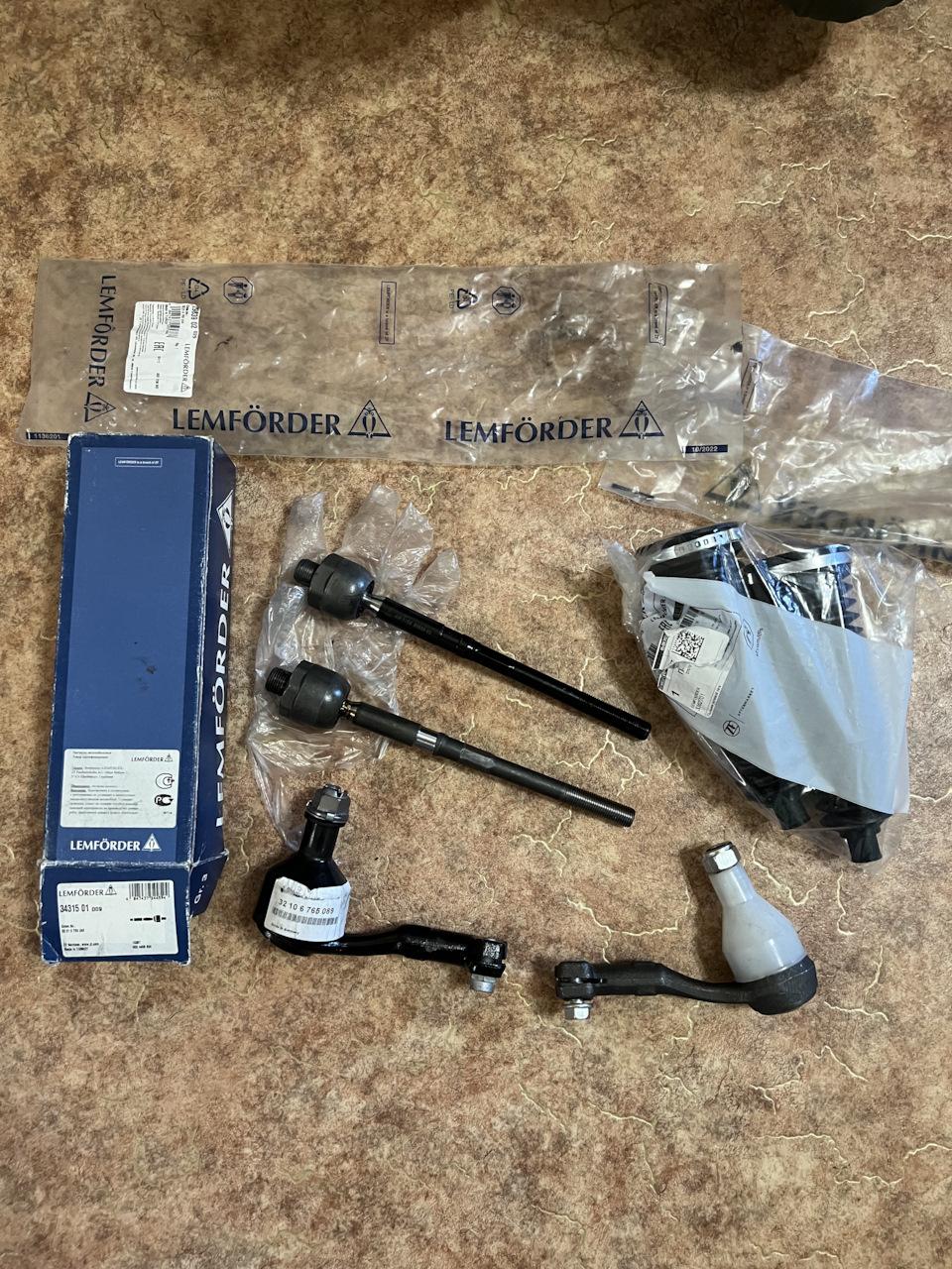 Замена рулевой рейки в сборе с тягами и наконечниками, промывка системы ...