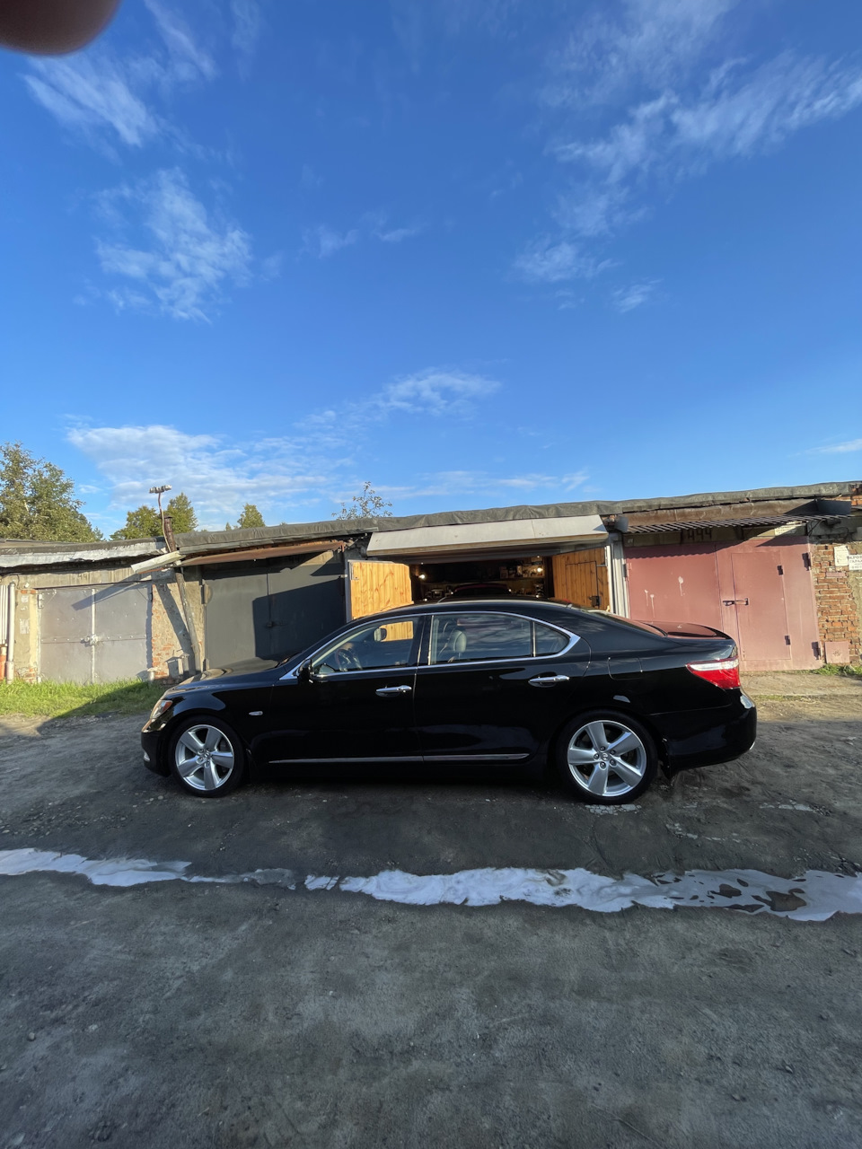 Замена кронштейна крепления бампера. — Lexus LS (USF40/41), 4,6 л, 2007 ...