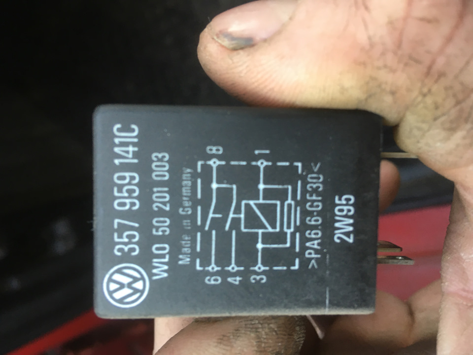 357959141C Реле VAG | Запчасти на DRIVE2