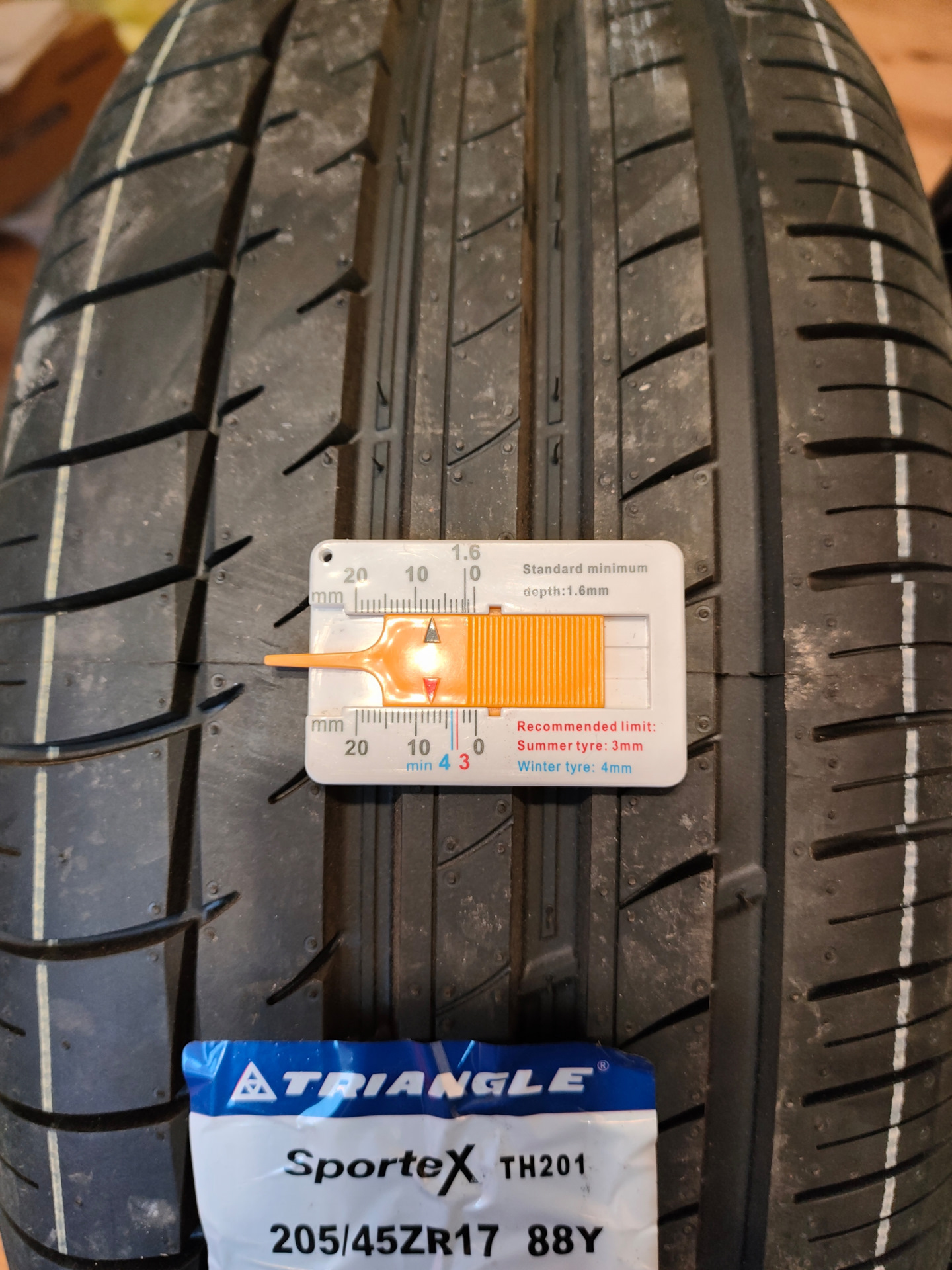 Triangle SporteX TH201, 205-45-17, 16т.р — Toyota Caldina (210), 2 л, 1998 года | расходники ...