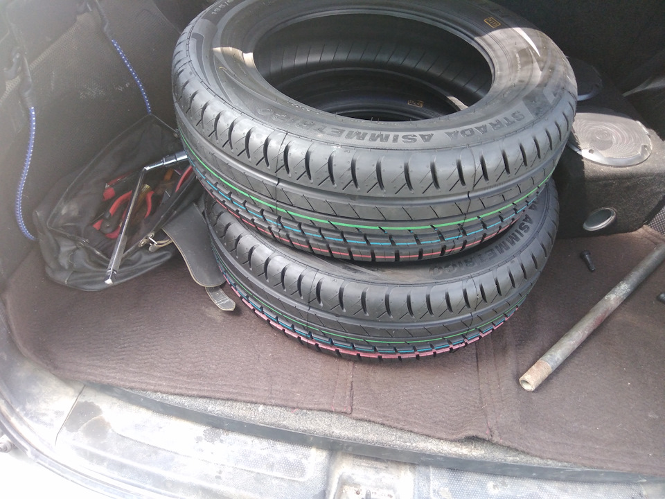 Шины Viatti Strada Asimmetrico V-130. — Nissan Wingroad (Y12), 1,5 л ...