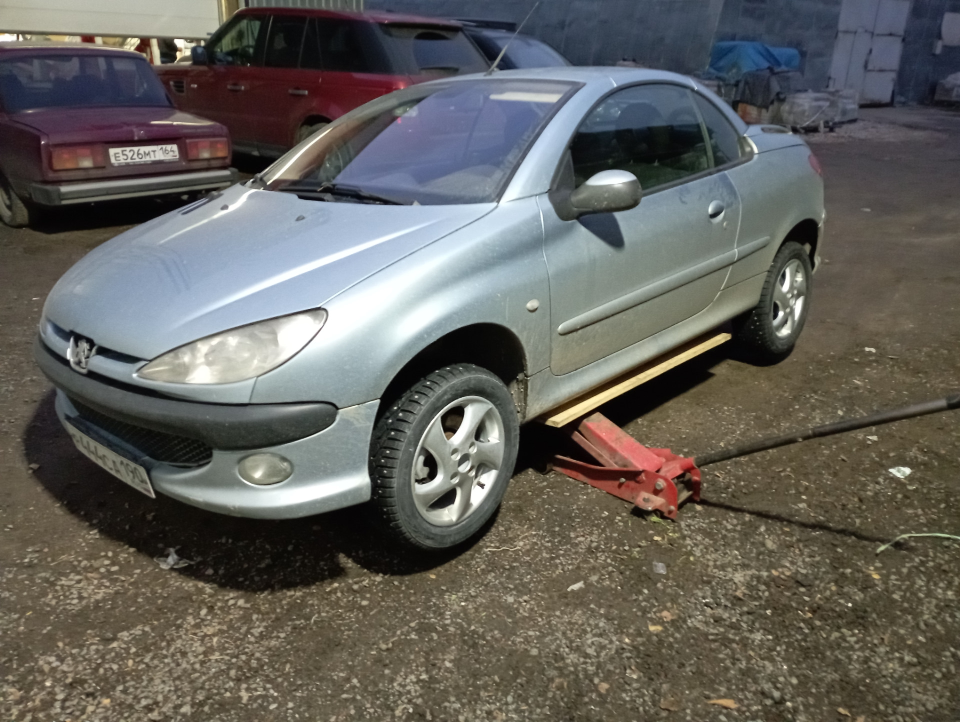 Переобуваемся. Зимняя резина r-15 Пежо 206 СС. — Peugeot 206 CC, 2 л ...