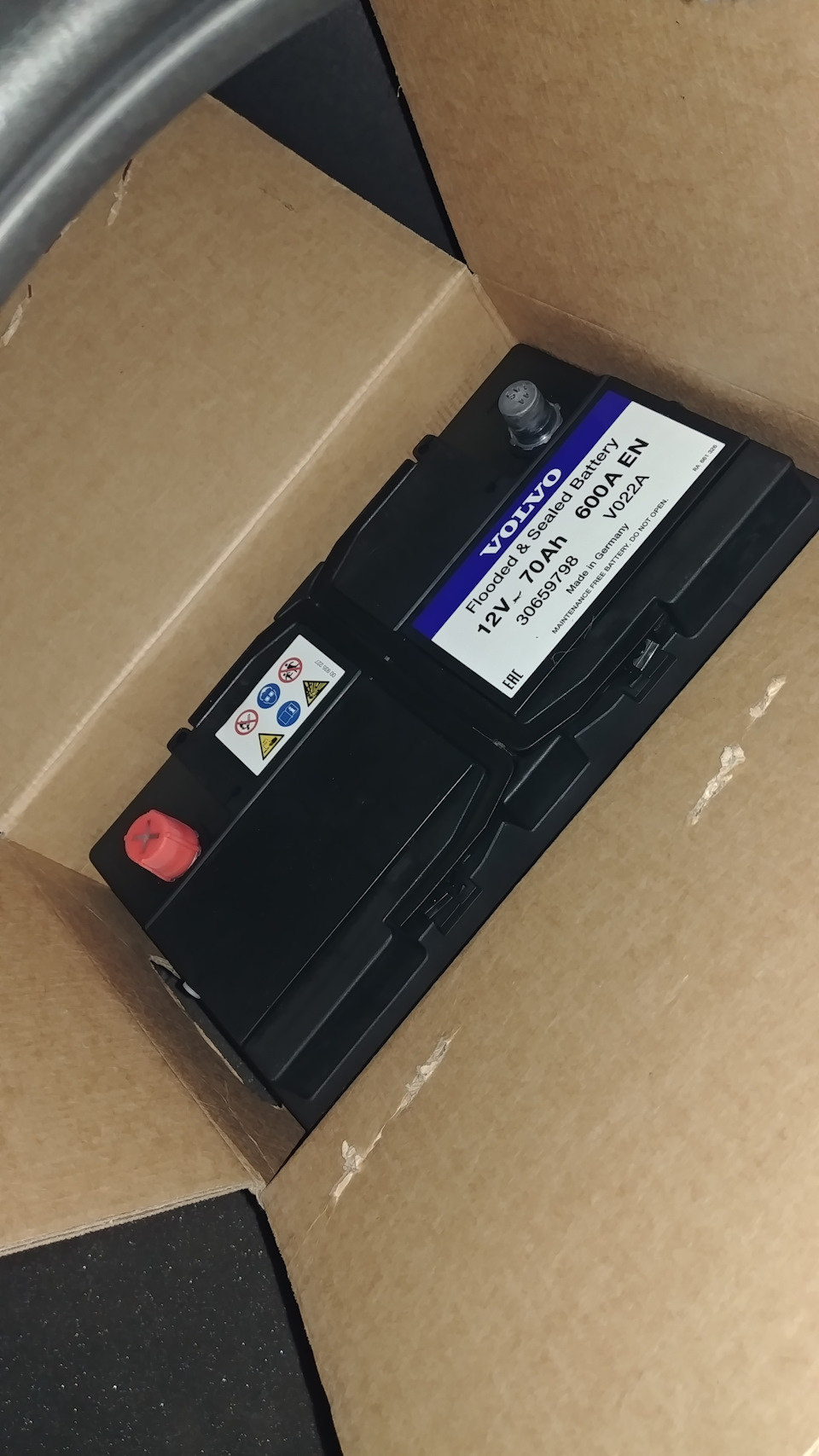 30659798 Стартерная аккумуляторная батарея Volvo | Запчасти на DRIVE2