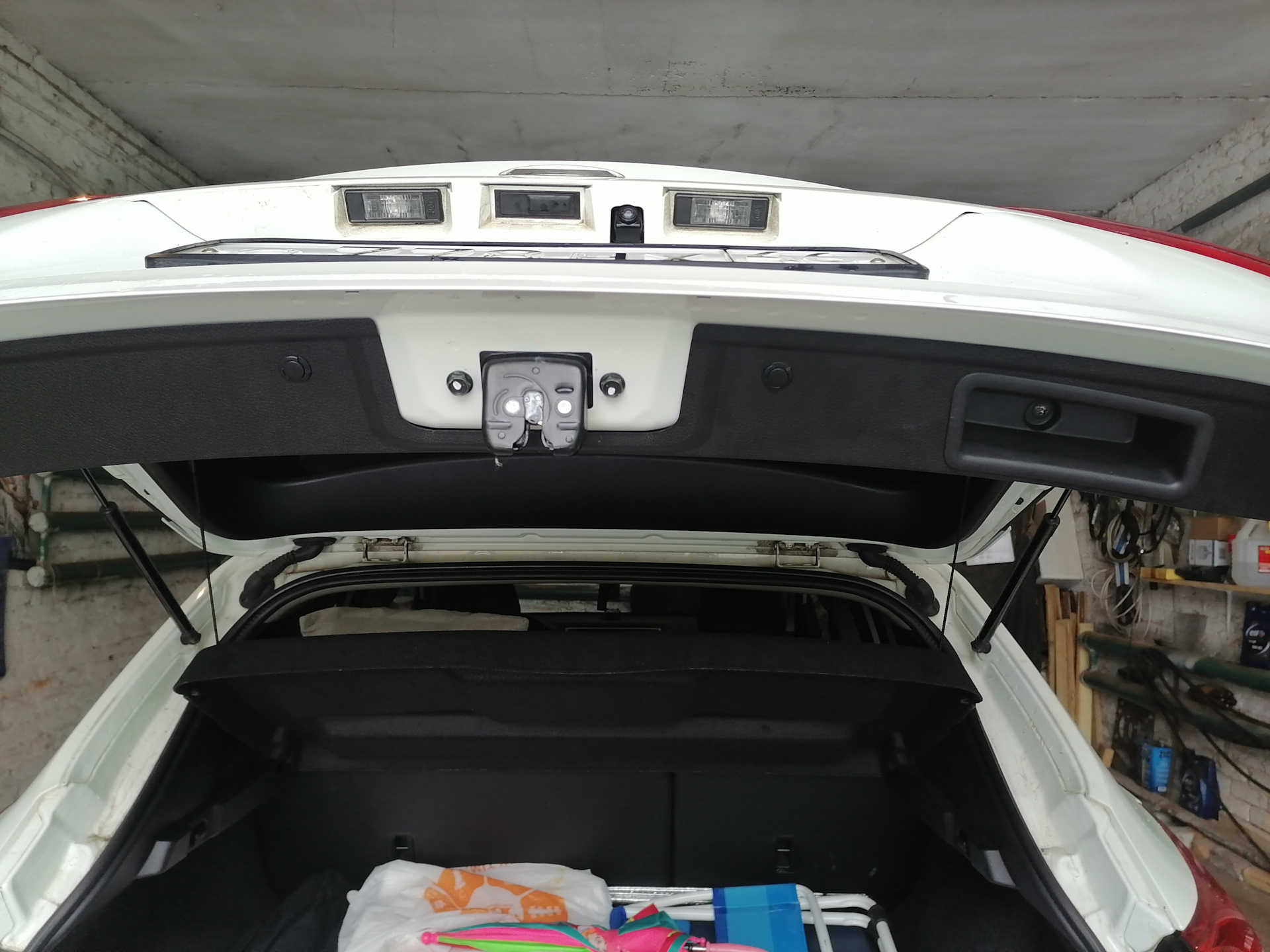 Замена ламп заднего хода ниссан кашкай j11 — Nissan Qashqai (2G), 2 л ...