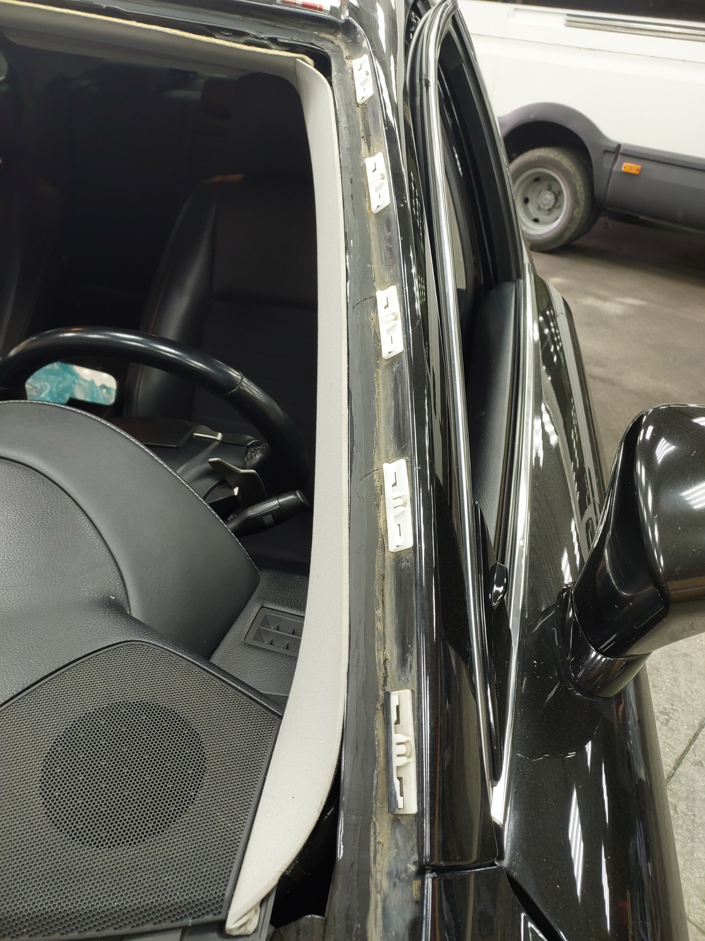 Замена лобового — Lexus IS III, 2,5 л, 2014 года | запчасти | DRIVE2