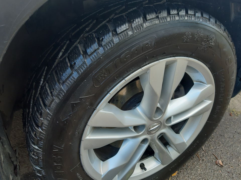 Летом на зимних шинах. — Nissan X-Trail II (t31), 2 л, 2011 года | шины ...