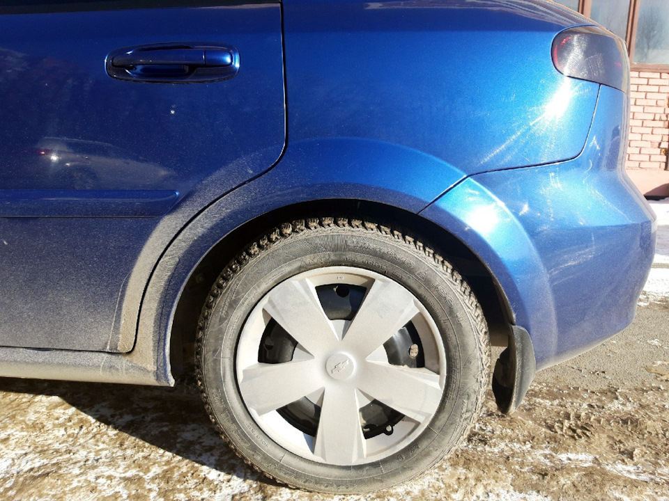 Замена задних амортизаторов. — Chevrolet Lacetti 5D, 1,4 л, 2008 года ...