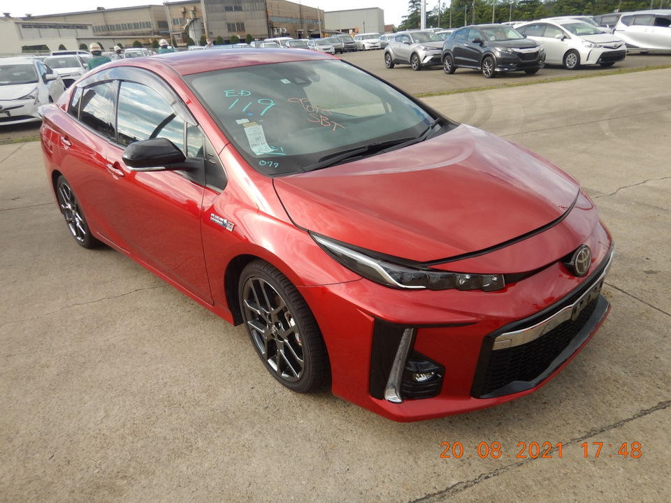 Toyota Prius PHV GR sport — DRIVE2