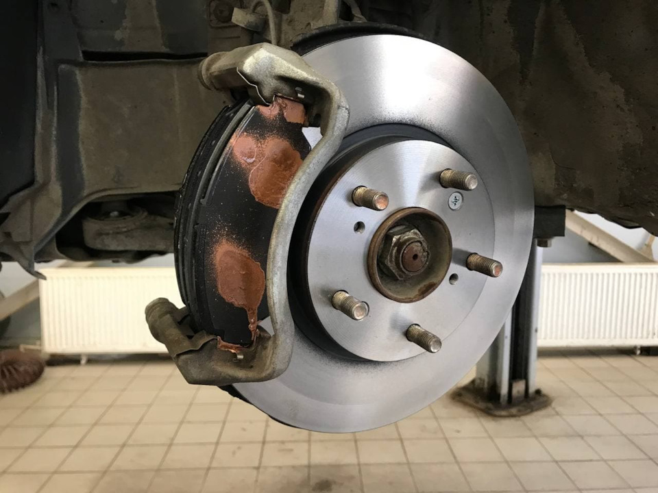 Переборка тормозов — TRW — Honda Civic 4D (9G), 1,8 л, 2012 года ...